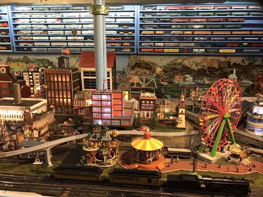 THE TOY TRAIN BARN MUSEUM - 47 Photos & 11 Reviews - W9141 Hwy 81 ...