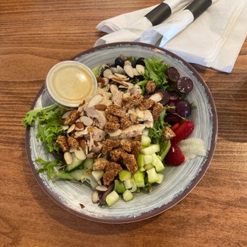 UKRAFT BRUNCH CAFE - Updated October 2024 - 89 Photos & 75 Reviews ...