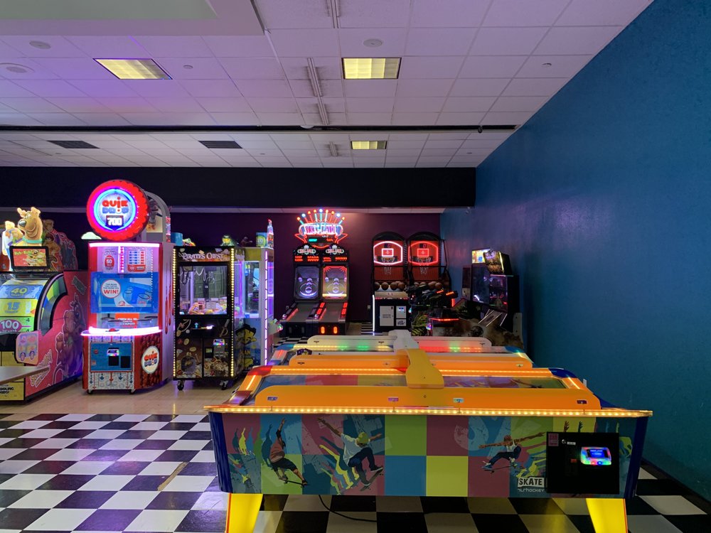 CROSSROADS BOWLING CENTER - Updated November 2024 - 21 Photos & 24 ...