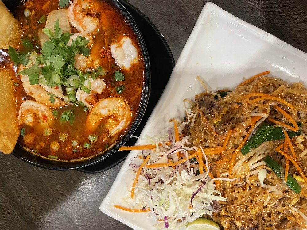 PANANG THAI RESTAURANT - 311 Photos & 425 Reviews - 9022 S Pennsylvania ...