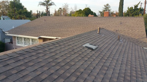HUNTERS ROOFING - Updated December 2025 - 28 Photos & 40 Reviews ...