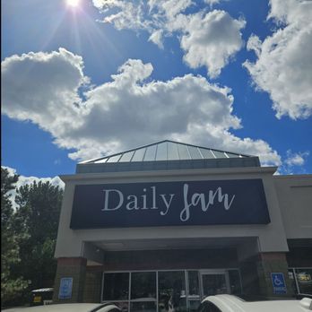 DAILY JAM - Updated December 2025 - 136 Photos & 103 Reviews - 37611 W ...