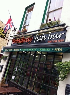 BROADWAY FISH BAR - Updated July 2025 - 12 Reviews - 8 Broadway Market ...