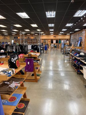 KINGS - Updated November 2024 - 57 Photos & 60 Reviews - 4889 Holt Blvd ...