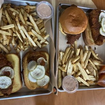 HOT CHICKZ - Updated July 2025 - 203 Photos & 204 Reviews - 1046 N ...