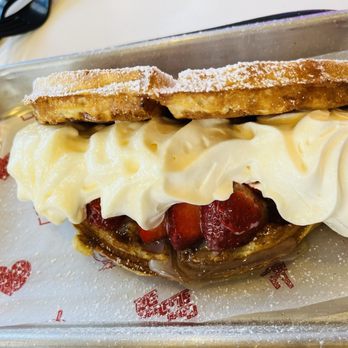 THE WAFFLE BUS - Updated January 2025 - 298 Photos & 202 Reviews - 1540 ...