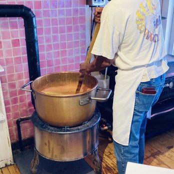 CHATHAM CANDY MANOR - Updated December 2025 - 105 Photos & 139 Reviews ...