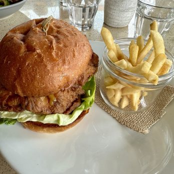 WAVERLY - Updated July 2024 - 1422 Photos & 831 Reviews - 2005 San ...