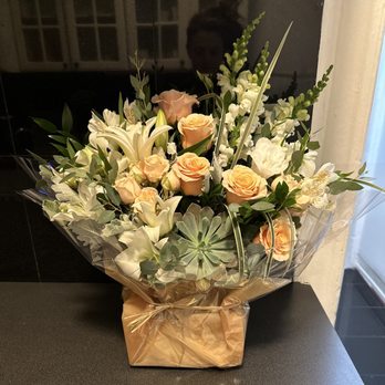 BARBARA’S FLOWERS - Updated October 2025 - 84 Photos & 59 Reviews ...