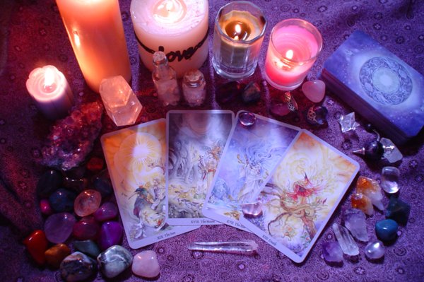ENCHANTED BOSTON PSYCHIC ROOM - Updated December 2025 - 10 Photos - 90 ...