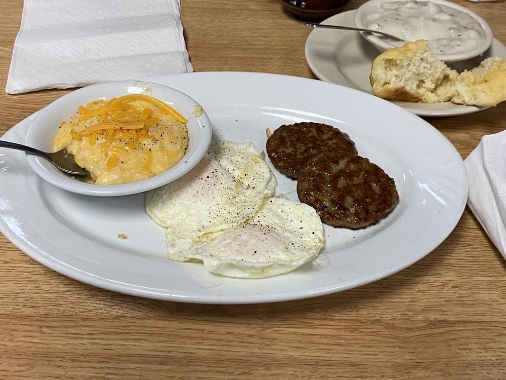 301 FAMILY RESTAURANT - Updated September 2024 - 55 Photos & 65 Reviews ...