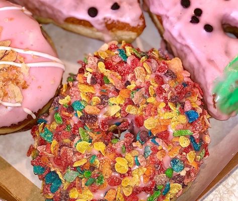 BASIC BATCH DONUTS - 72 Photos & 65 Reviews - 206 E Main St, Milford, Massachusetts - Donuts - Yelp