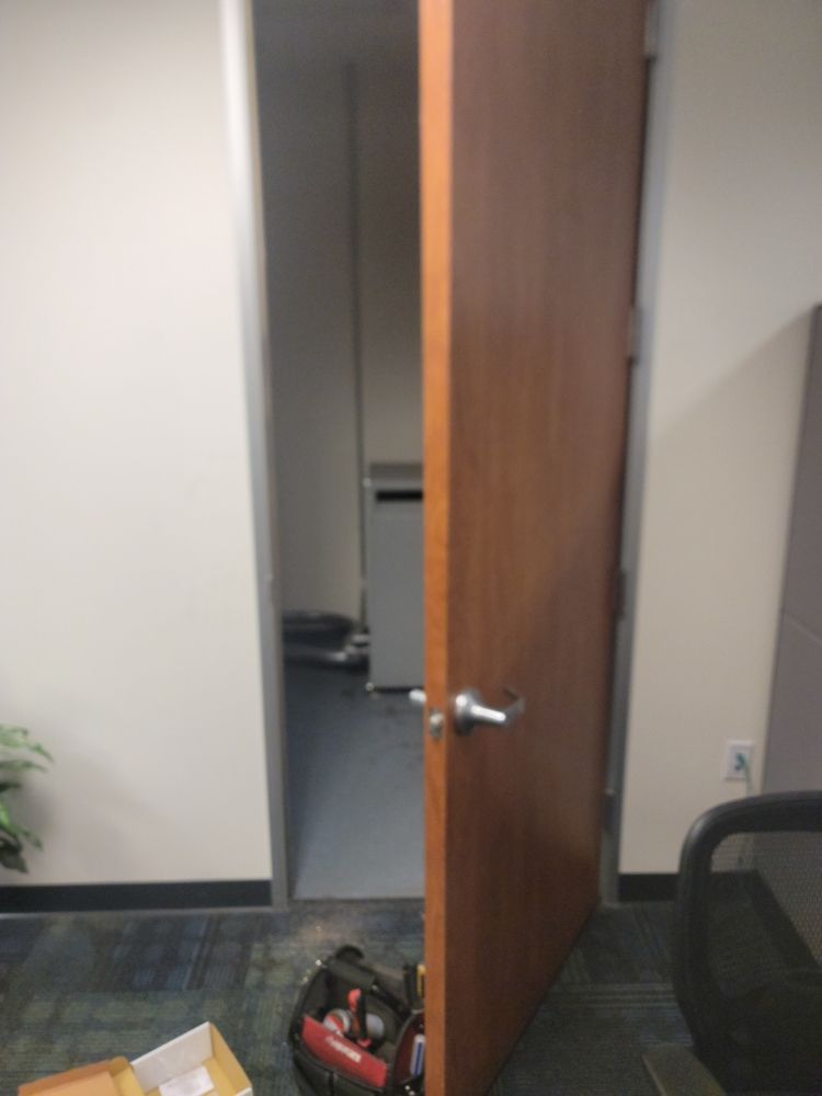 THE KEY LOCKSMITH - Updated August 2024 - 255 Photos & 105 Reviews ...