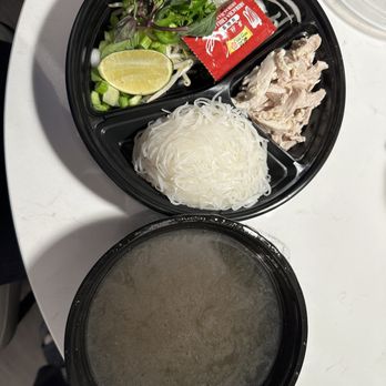 FRESHROLL VIETNAMESE ROLLS AND BOWLS - Updated August 2024 - 805 Photos ...