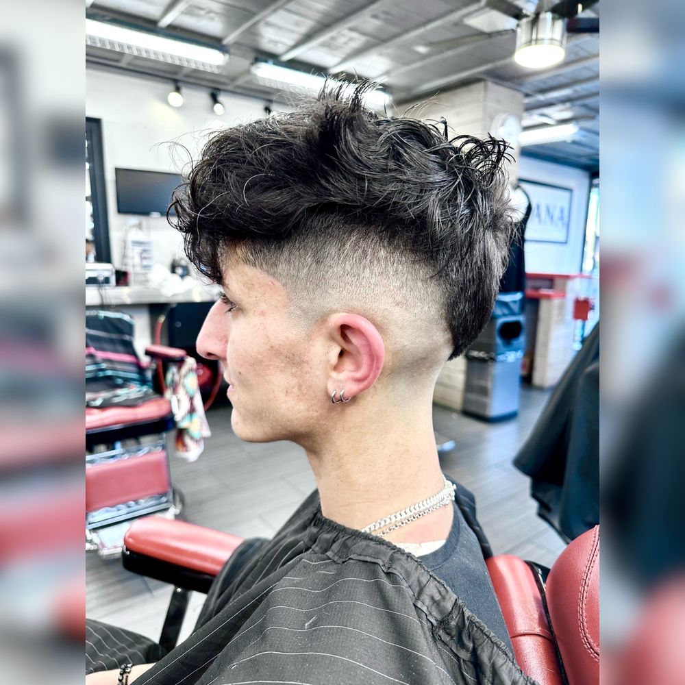 MAC THE BARBER - Updated June 2024 - 10 Photos - 18404 Clark St, San ...