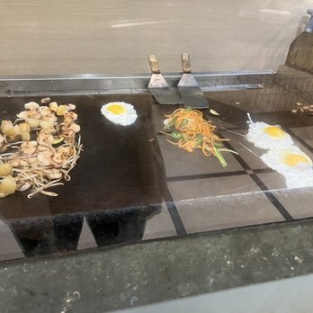 KOMI BUFFET - Updated December 2024 - 507 Photos & 305 Reviews - 8958 ...