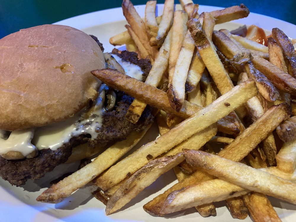 DUNDEE BAR & GRILL - Updated August 2025 - 103 N Center St, Dundee ...