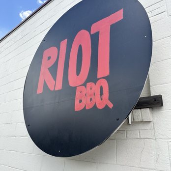 RIOT BBQ - Updated September 2025 - 216 Photos & 42 Reviews - 2180 S ...