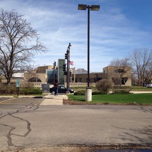 GAIL BORDEN LIBRARY - Updated March 2025 - 50 Photos & 46 Reviews - 270 ...