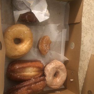 VG DONUTS & BAKERY - 948 Photos & 1451 Reviews - 106 Aberdeen Dr ...