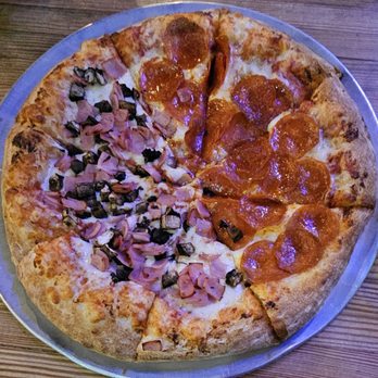 AVIATOR PIZZA & DRAFTHOUSE- PARMER LANE - Updated December 2025 - 318 ...