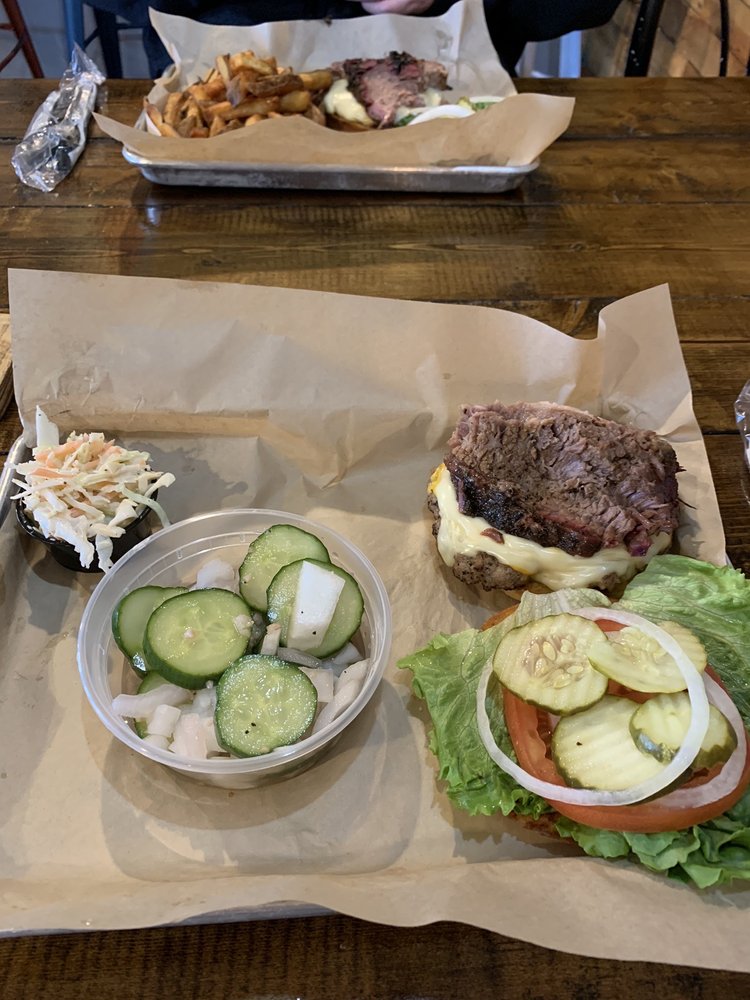 CURLY QUE BARBEQUE - 20 Photos & 30 Reviews - 507 E Maupin St, Bolivar ...