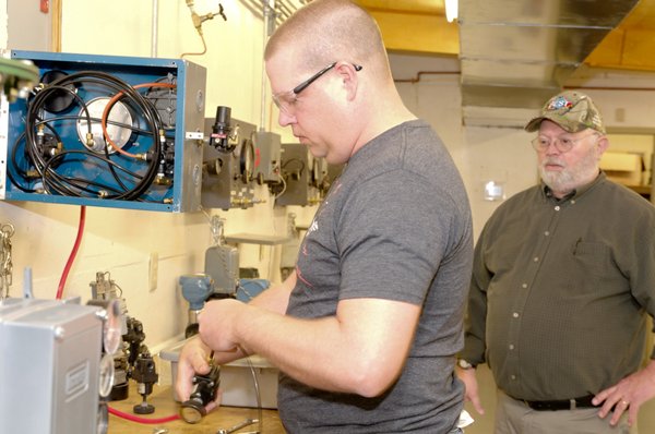 ITI TECHNICAL COLLEGE - Updated July 2025 - 100 Photos - 13944 Airline ...