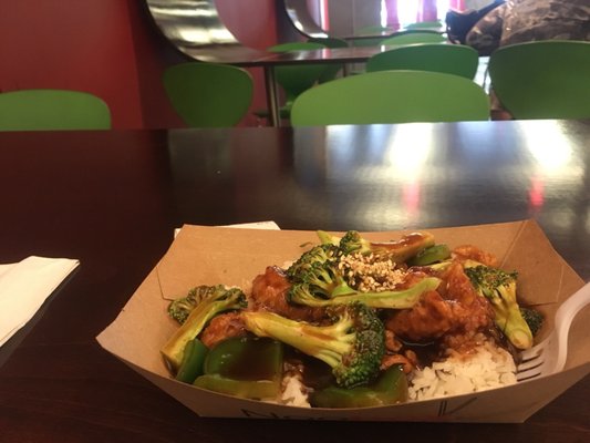 NOOBOX - Updated October 2025 - 12 Reviews - 159 Rue Saint-Antoine O ...