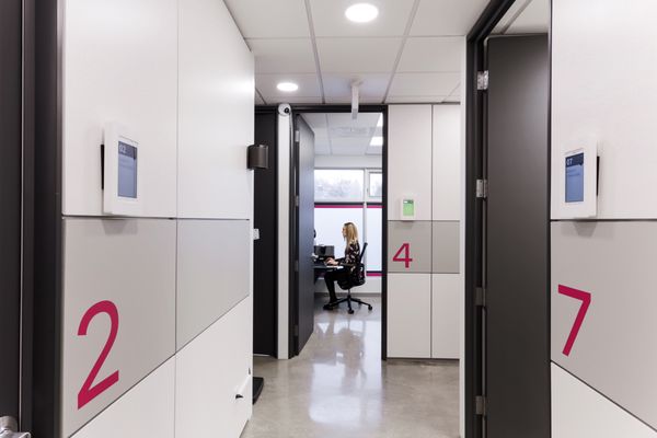 MAGENTA HEALTH - Updated December 2025 - 11 Photos - 418 Eglinton ...