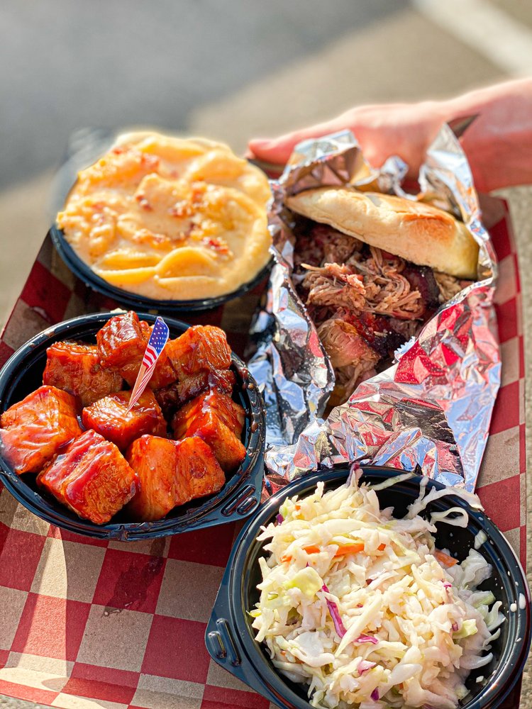 BENNY’S BIGFOOT BBQ - Updated December 2025 - Hudson, Wisconsin - Food ...