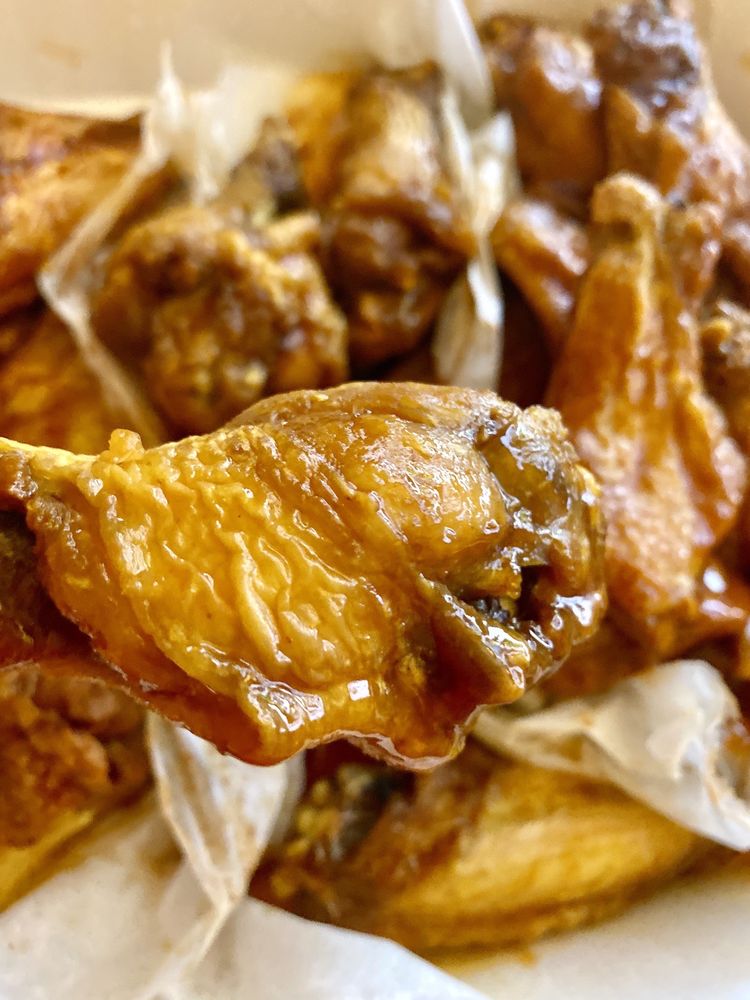 WINGS OVER WEST HARTFORD - Updated June 2024 - 98 Photos & 100 Reviews ...