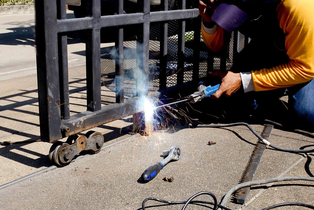 ARC LIGHT MOBILE WELDING - Updated February 2026 - 17 Photos - Tampa ...