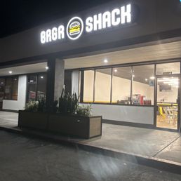 BRGR SHACK - Updated January 2026 - 180 Photos & 181 Reviews - 2335 E ...