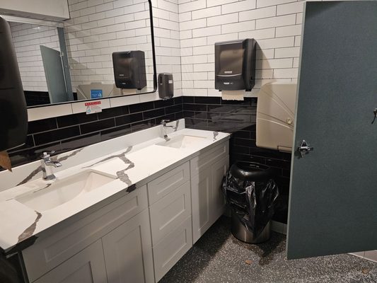 THE NEW LOCAL - Updated June 2025 - 85 Photos & 45 Reviews - 10432 SE ...