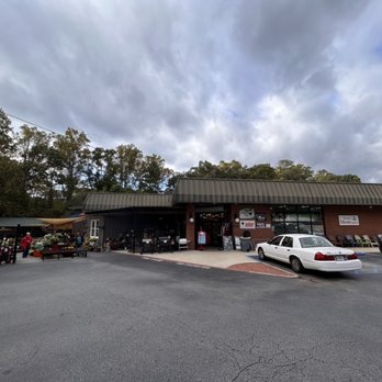 INTOWN ACE HARDWARE - Updated October 2025 - 47 Photos & 111 Reviews ...