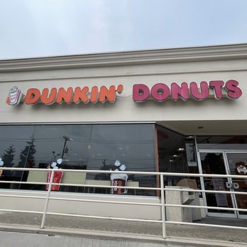 Dunkin Donuts Roslyn, NY - Last Updated January 2026 - Yelp