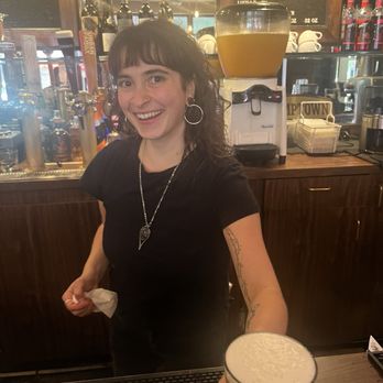 BLUE STAR CAFE & PUB - Updated December 2024 - 443 Photos & 709 Reviews ...