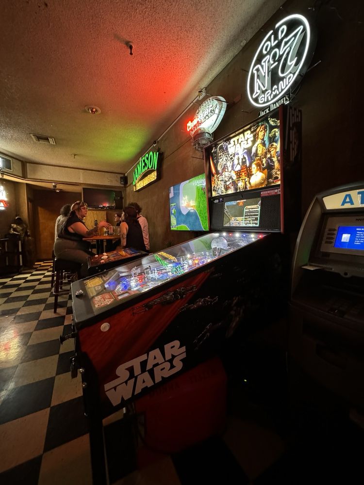 REDI ROOM - Updated September 2025 - 77 Photos & 114 Reviews - 4340 ...