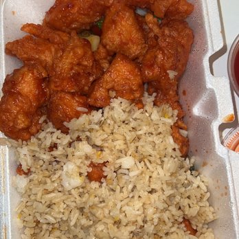 BLUE MOON RESTAURANT - Updated May 2024 - 59 Photos & 95 Reviews - 1320 ...