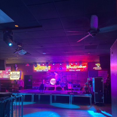 MAVERICK KING OF CLUBS - Updated December 2024 - 38 Photos & 104 ...