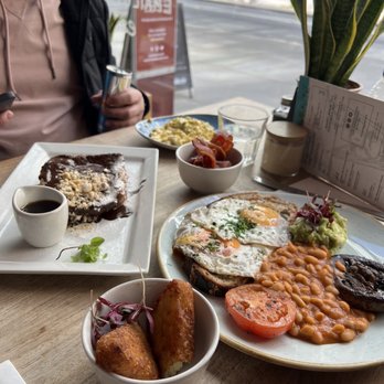 THE TABLE - Updated July 2024 - 560 Photos & 301 Reviews - 83 Southwark ...