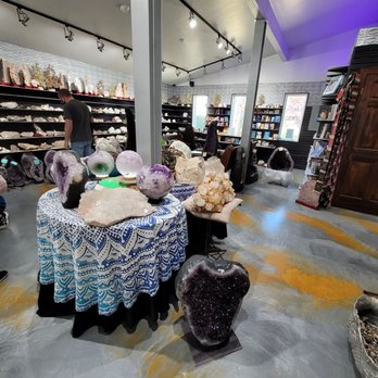 CRYSTAL CONNECTION - Updated December 2025 - 86 Photos & 56 Reviews ...