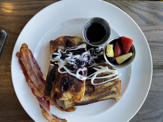 TOAST & BERRY - 282 Photos & 255 Reviews - 9856 Montgomery Rd ...