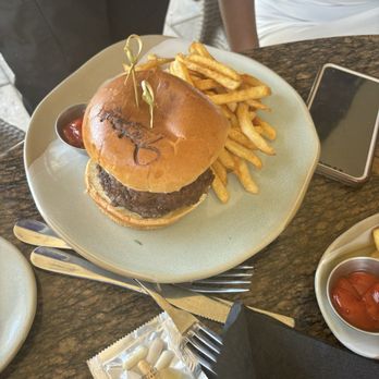 JACKSONS BISTRO BAR & SUSHI - Updated December 2024 - 1908 Photos ...