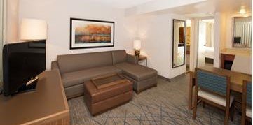 EMBASSY SUITES BY HILTON COLORADO SPRINGS - Updated August 2025 - 340 ...