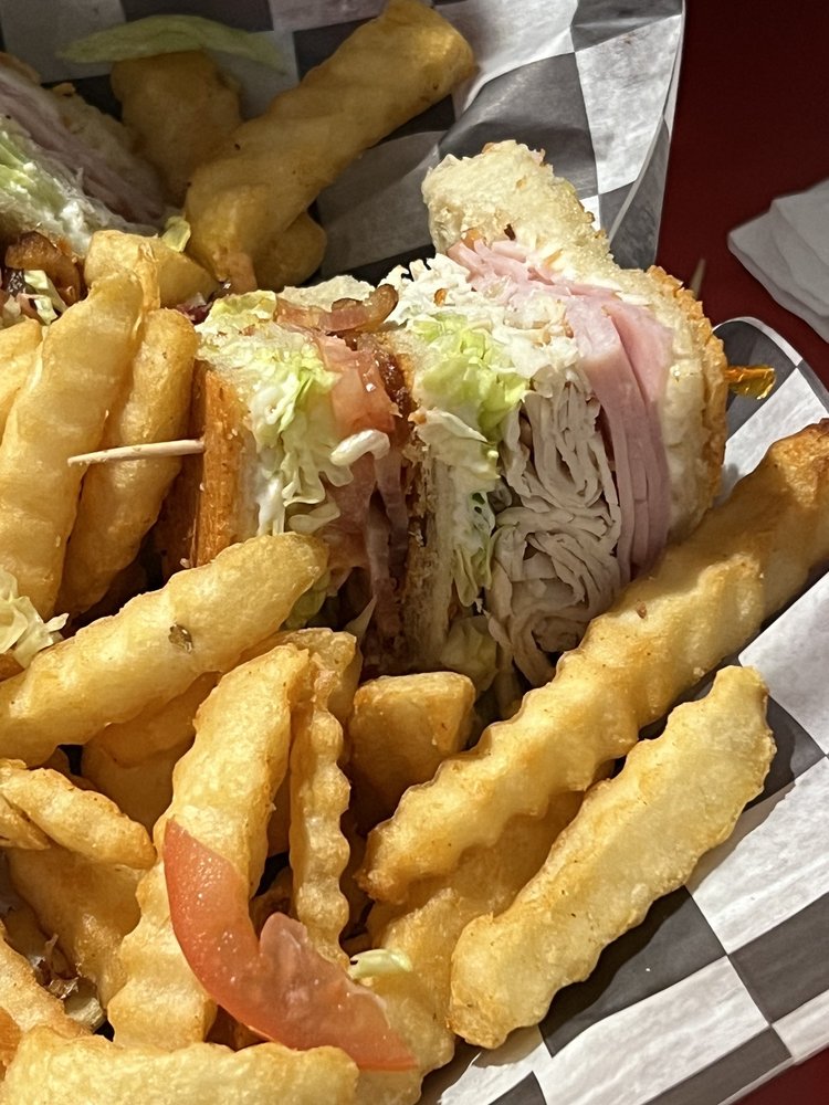 HARLEYZ & HOT RODZ MOTOR PUB AND GRILL - Updated May 2025 - 59 Photos ...