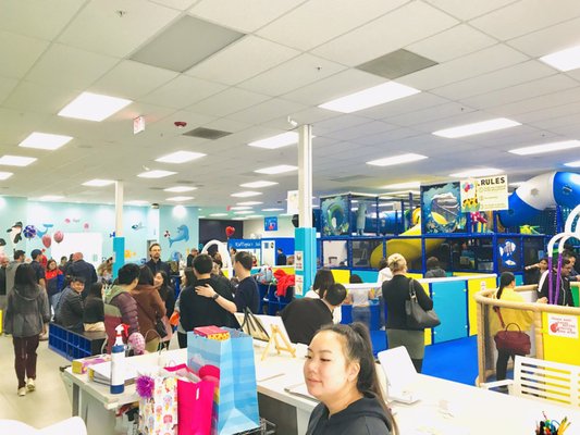 KIDTOPIA - 178 Photos & 208 Reviews - 4620 Auto Mall Pkwy, Fremont, CA ...