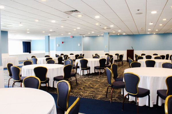 CAPE COD IRISH VILLAGE-THE EMERALD RESORT - Updated December 2025 - 76 ...