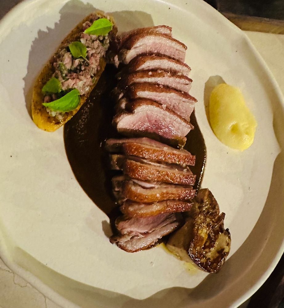 NÉCTAR - Updated June 2025 - 43 Photos & 23 Reviews - Av. Andrés García ...