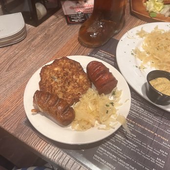 CHECKERS OLD MUNCHEN - Updated July 2024 - 746 Photos & 545 Reviews ...